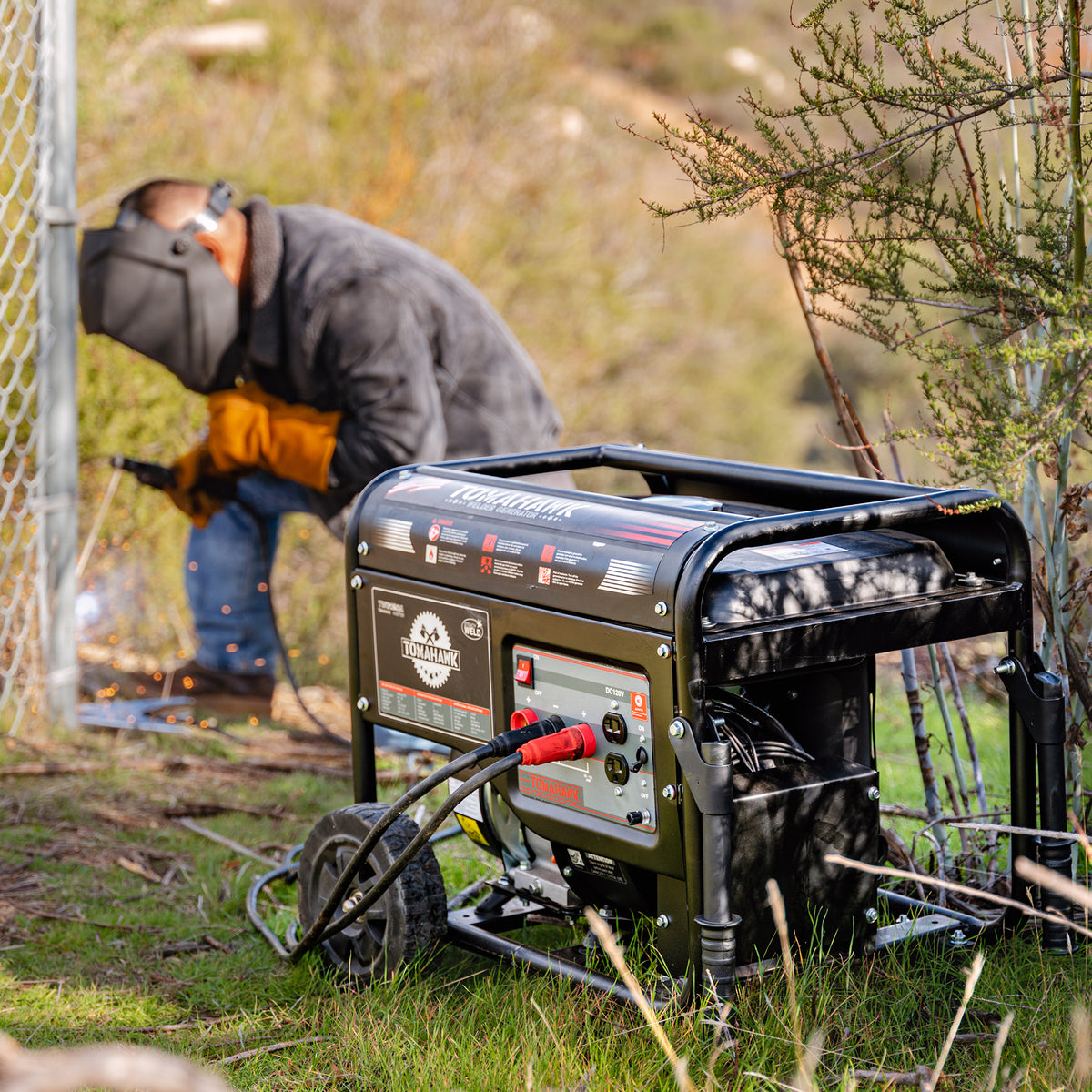 Welder Generators for Jobsite Power & Welding | Tomahawk